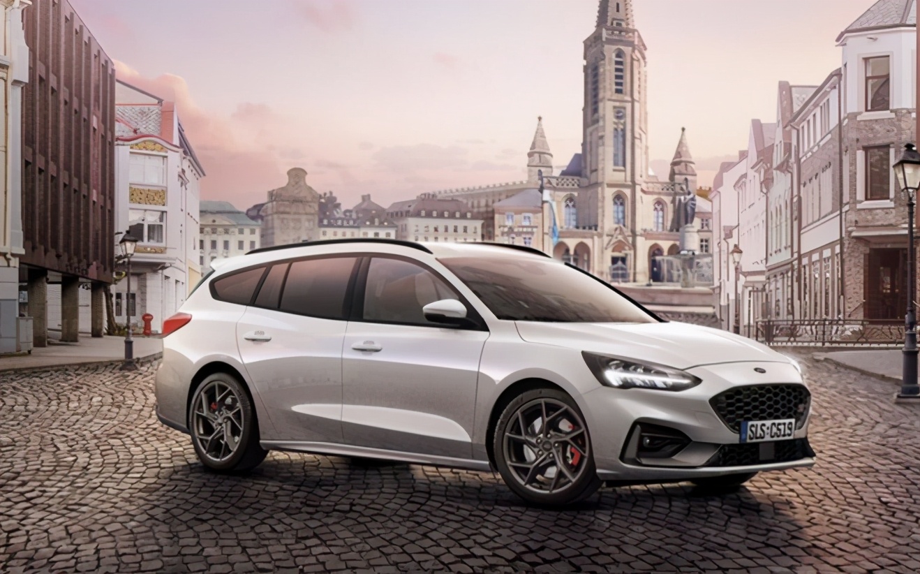 福克斯ST旅行特别版曝光！能跑赛道更能家用，真正的梦想之车_凤凰网汽车_凤凰网