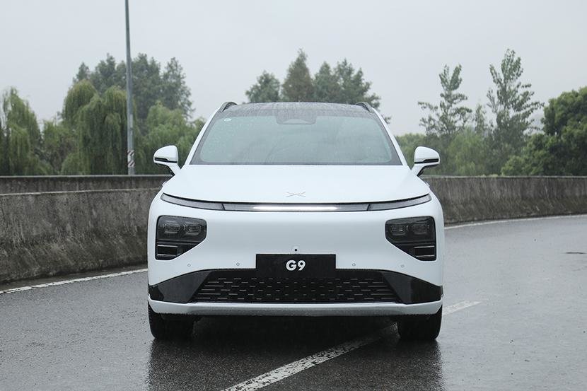 小鹏G9静态实拍，5D音乐座舱/800V超充，同价位堆料很足！_凤凰网汽车_凤凰网