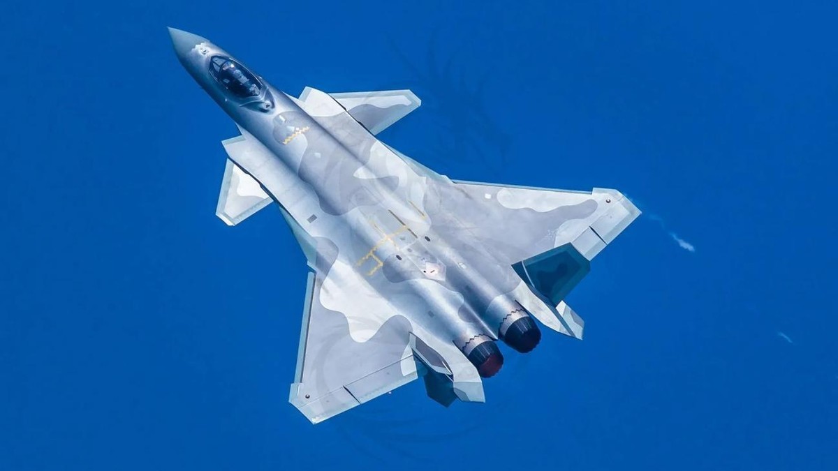 重磅！出口36架歼-10CE后，成飞将停产歼-10C全力供应歼-20？_凤凰网