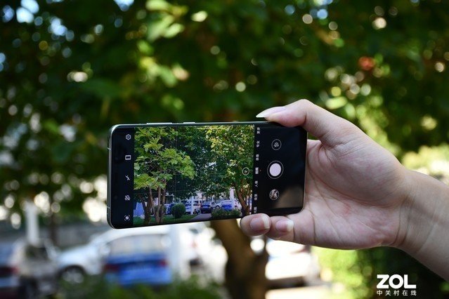 告别徕卡走向自研 华为Mate 50 Pro拍照对比P50 Pro降级了吗？_凤凰网