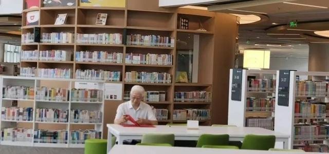 喜欢上海的理由｜陈思和：不间断涌动变化，这就是上海__凤凰网