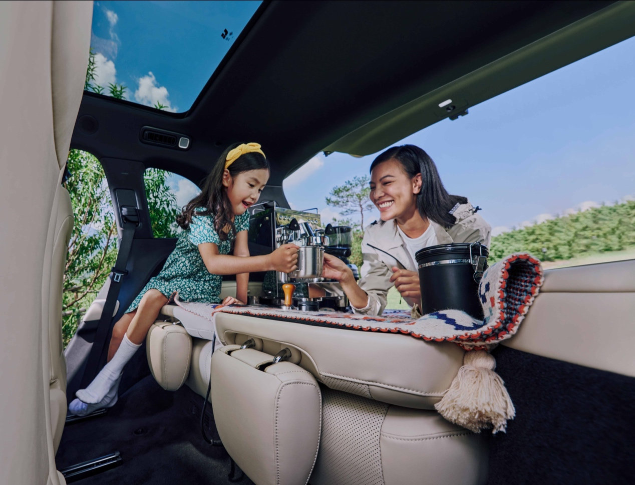 售价33.98万元起，理想L7/L8正式上市_凤凰网汽车_凤凰网