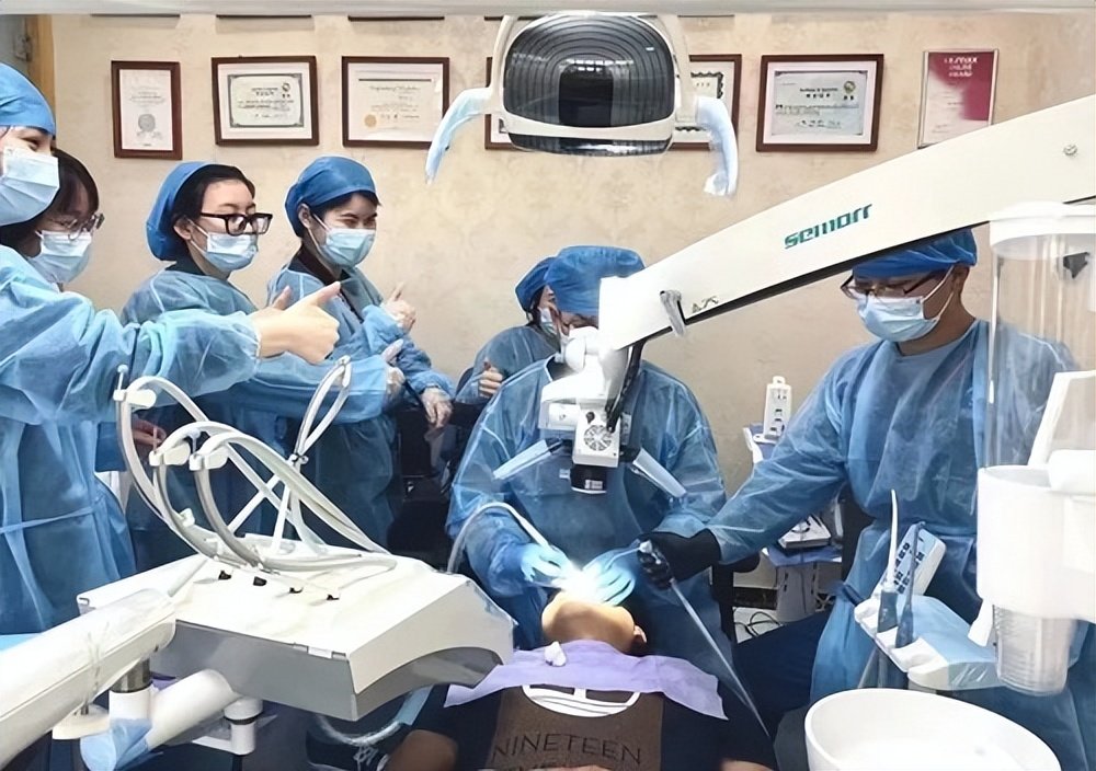 口腔显微镜的优点是什么？西默口腔显微镜治疗效果可视化，医患沟通无负担_凤凰网