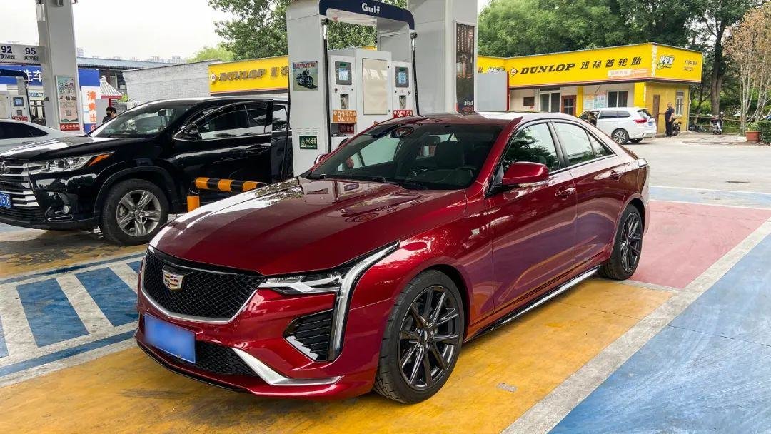 1.5T的凯迪拉克CT4动力行吗？2.0T车主告诉你_凤凰网汽车_凤凰网