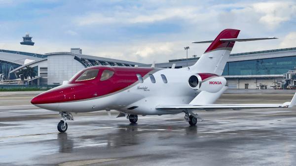 全球第220架HondaJet交付中国客人，中国机队再添新机_凤凰网