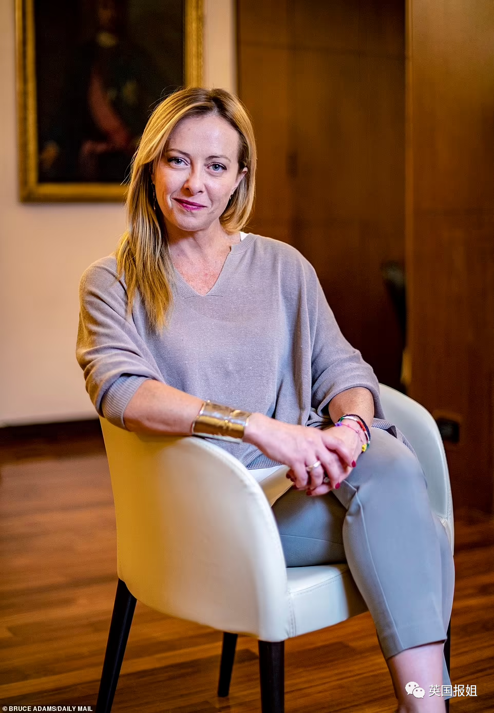 草根金发女郎成意大利首位女总理！疯狂到全欧洲都害怕？_凤凰网资讯_凤凰网