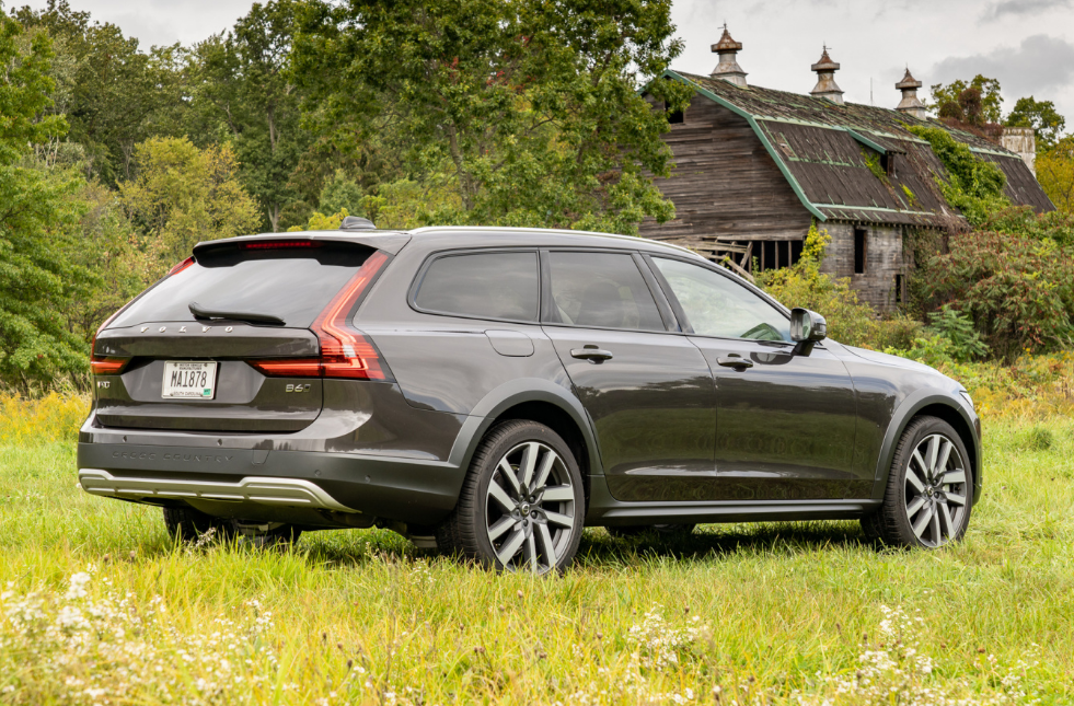 换一种生活态度！A6 Avant和沃尔沃V90你选谁一起去远方？_凤凰网汽车_凤凰网