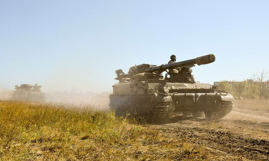 “老炮儿”威力十足 2S5榴弹炮现身俄乌战场_凤凰网