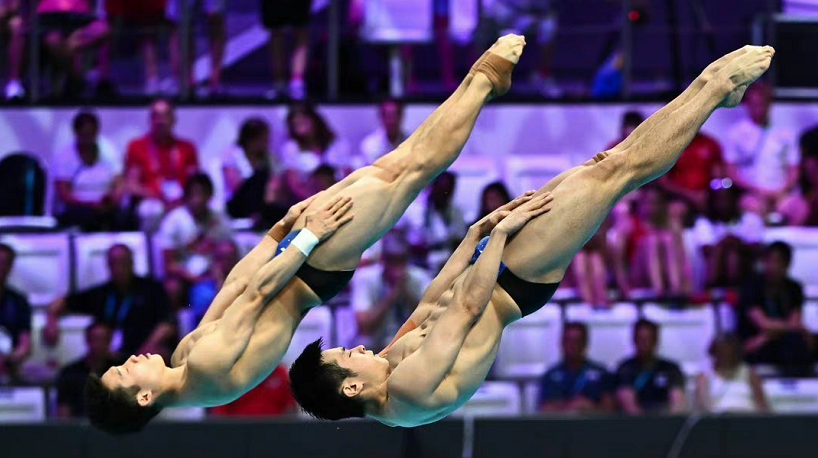 裁判给3分！世锦赛大马组合失误炸鱼，遭调侃：致敬菲律宾跳水队_凤凰网