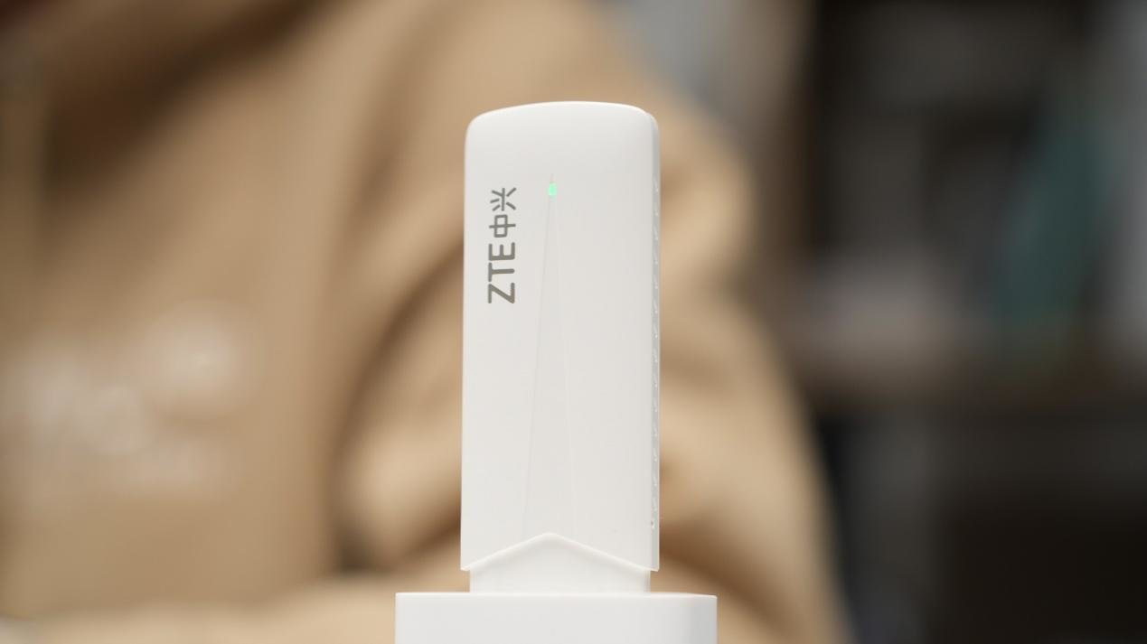随时随地畅享极速网络，中兴F30随身WiFi体验评测_凤凰网