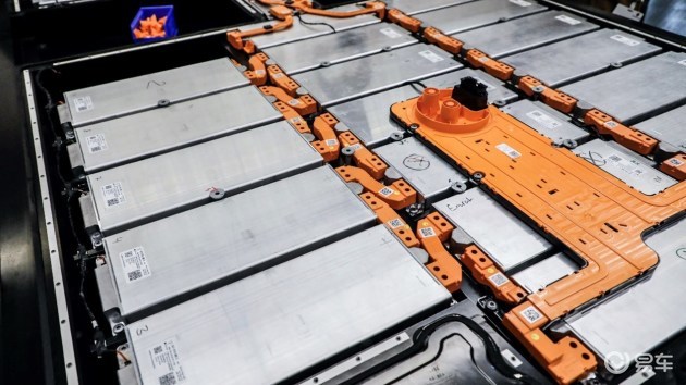 可通过程序查看车辆状态 保时捷宣布推出高压电池多级服务_凤凰网汽车_凤凰网