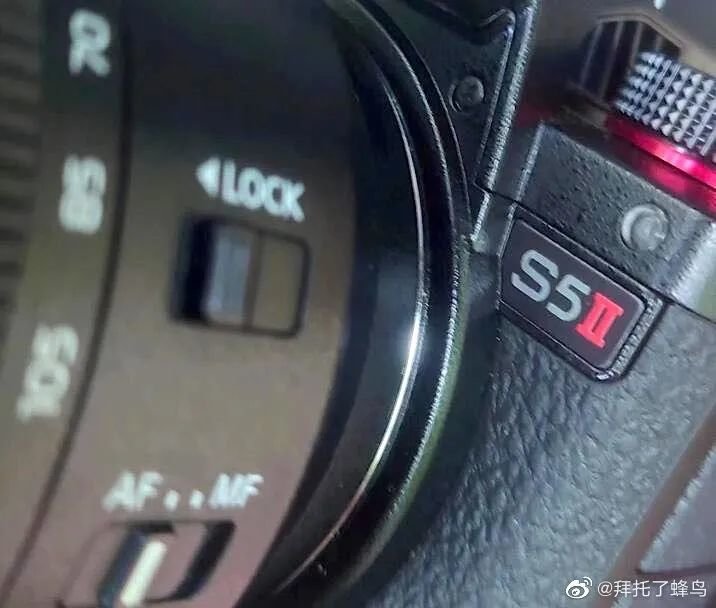 采用相位对焦 松下LUMIX S5 Mark II参数曝光__凤凰网