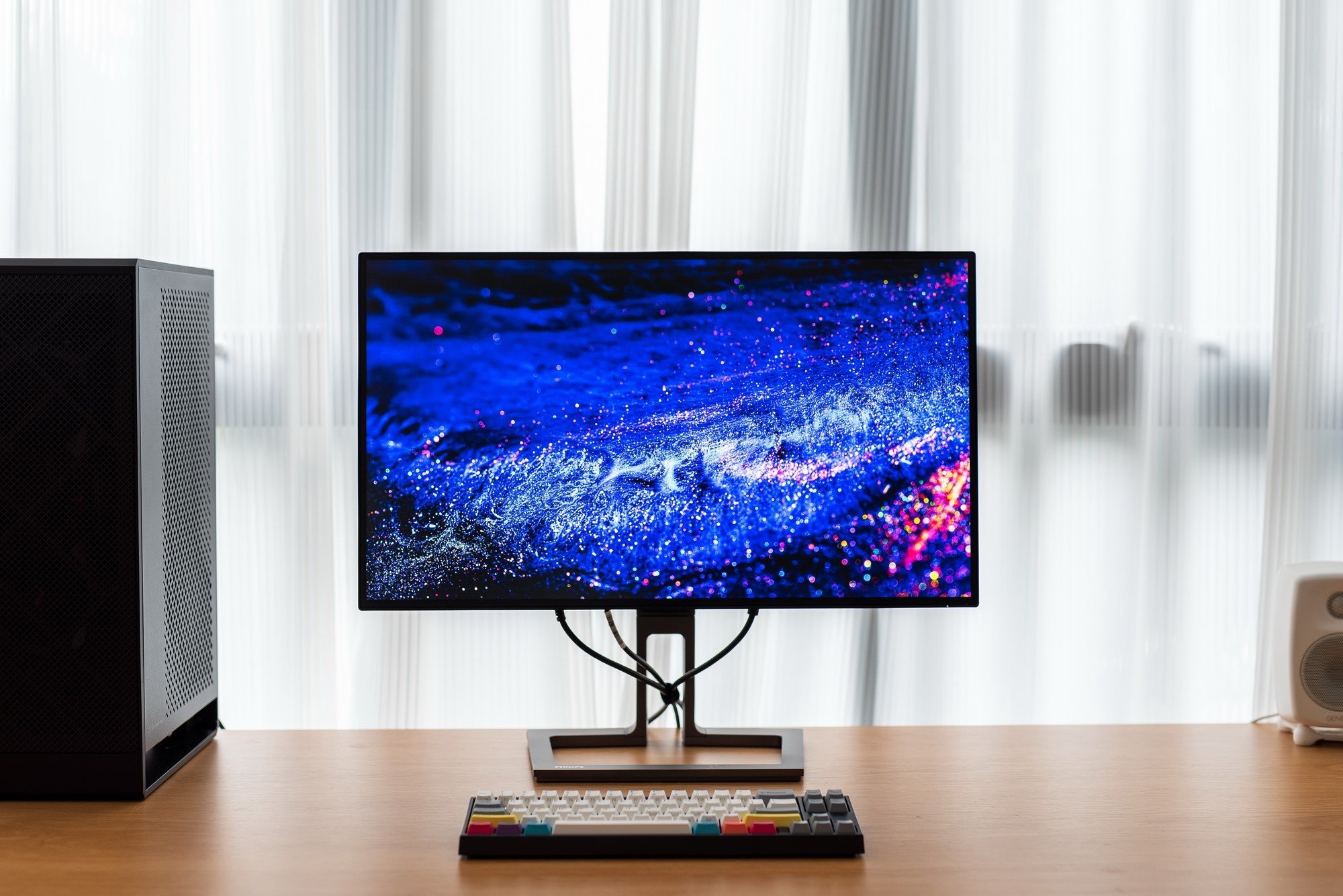 飞利浦27B1U7903显示器——推动MiniLED显示器进入2304分区时代_凤凰网