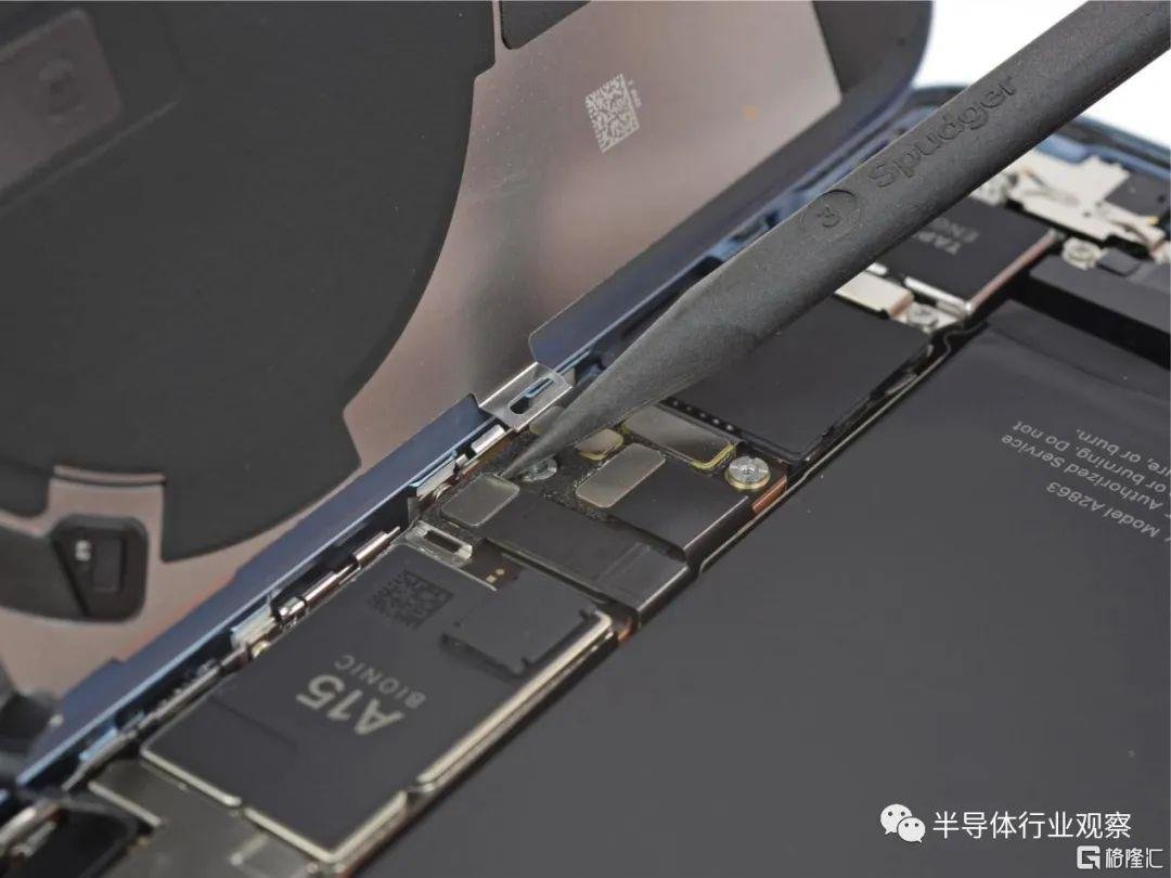 iPhone 14详细拆解 苹果没有告诉你的秘密_凤凰网