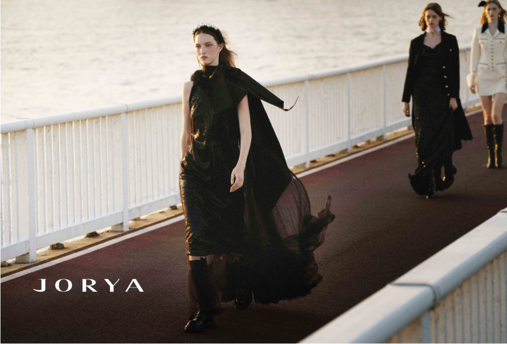 JORYA2022秋冬系列发布 探索精致摩登的都市时装艺术_凤凰网区域_凤凰网
