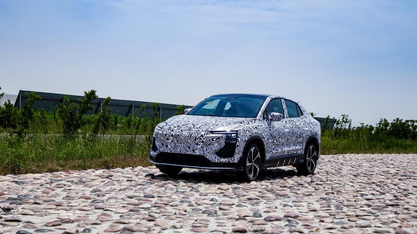 总里程可达120万公里 爱驰U6进行耐久/性能试验_凤凰网汽车_凤凰网