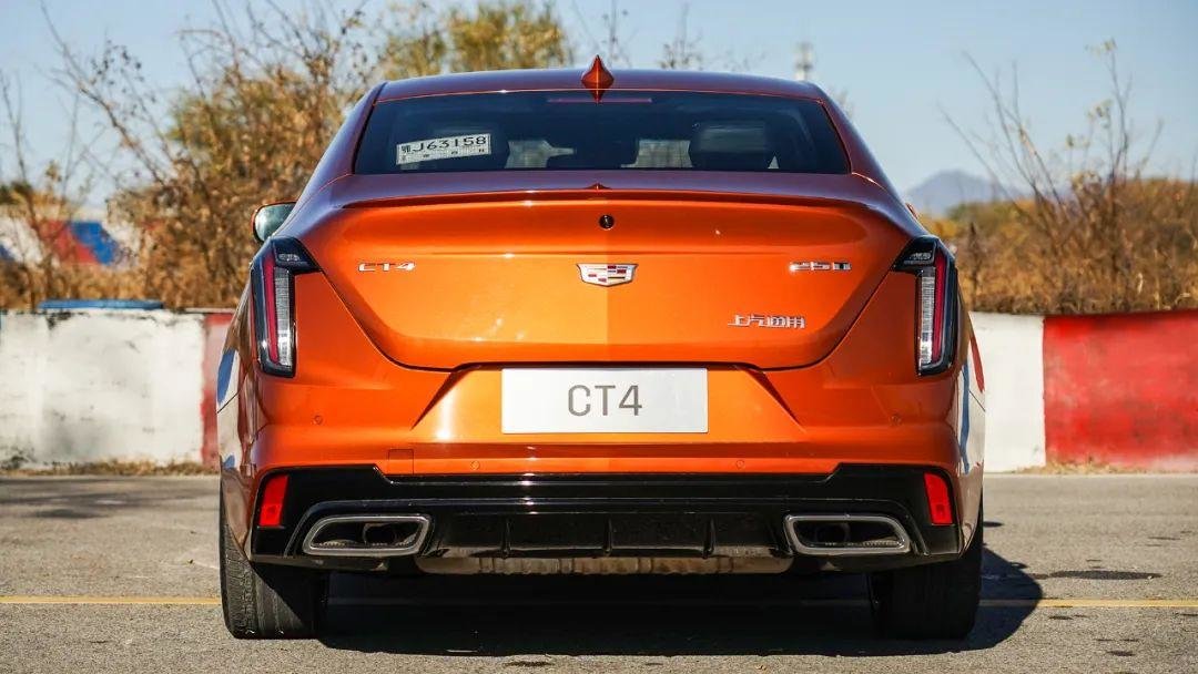 1.5T的凯迪拉克CT4动力行吗？2.0T车主告诉你_凤凰网汽车_凤凰网