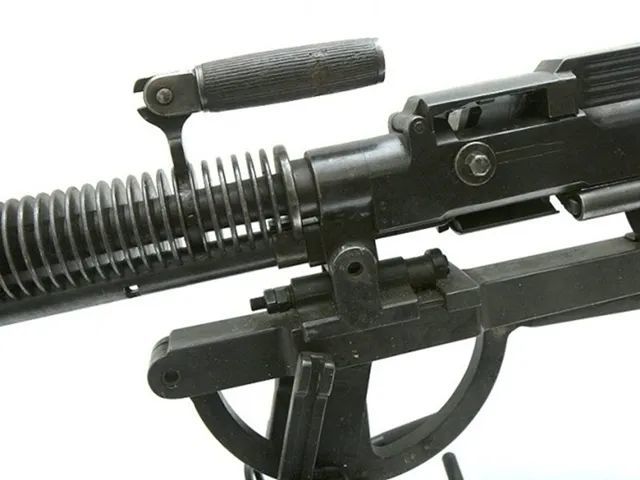 不太靠谱的苏联武器：DS-39中型机枪_凤凰网历史_凤凰网
