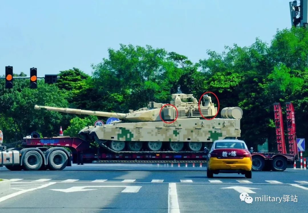 高清图来啦！中国VT-4A主战坦克果真加装主动防御系统__凤凰网