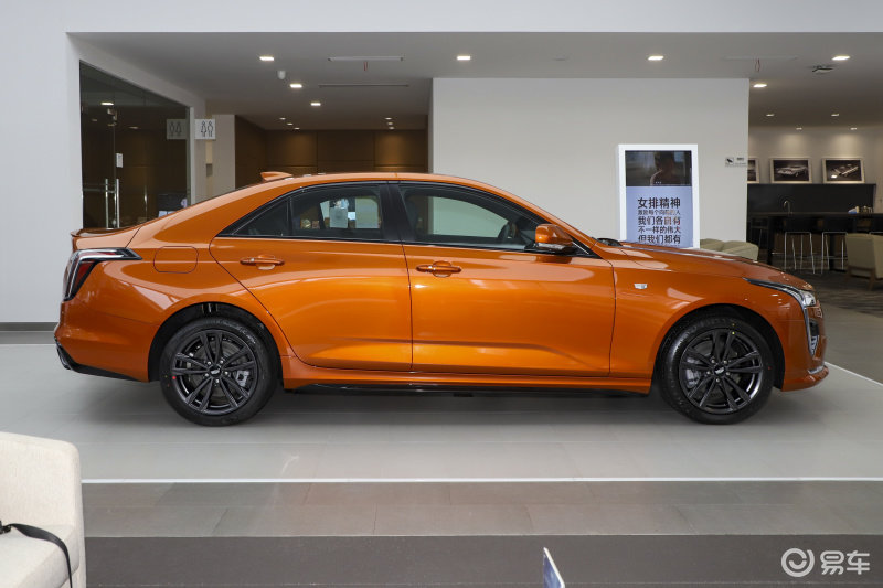 凯迪拉克CT4 25T车型上市 售21.97-23.17万元_凤凰网汽车_凤凰网