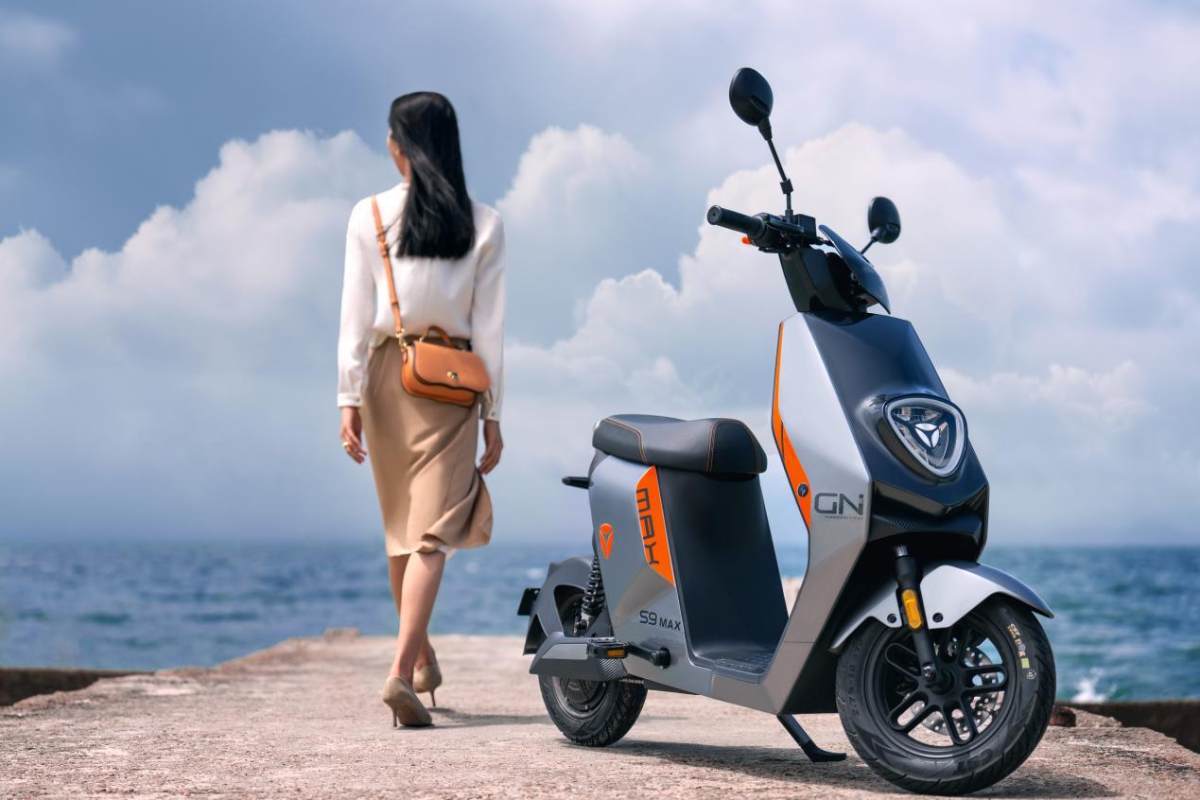 雅迪冠能3 S9 MAX 高能来袭，科技助力未来新出行！_凤凰网