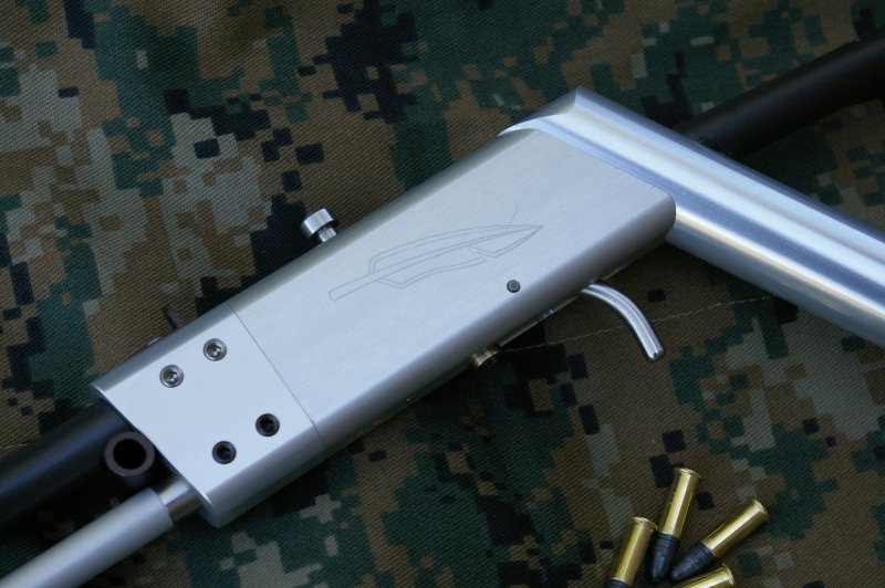 Pack Rifle生存步枪：自带手电筒、能当鱼竿用的生存步枪__凤凰网