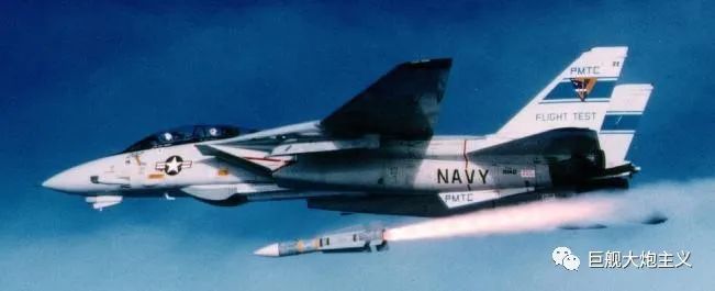 不死凤凰，美国海军AIM-54远程空空导弹_凤凰网