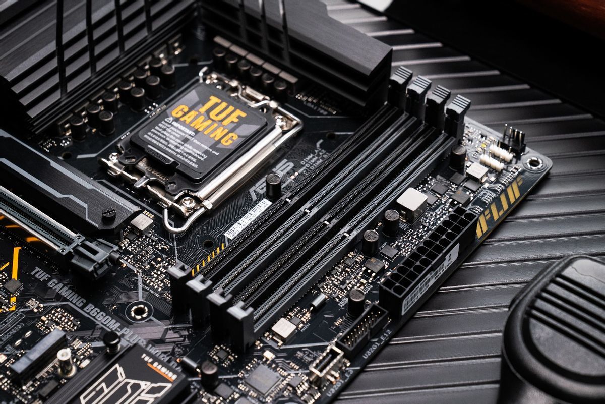 规格升级玩法更多 华硕B660重炮手WIFI D4主板应用解析__凤凰网