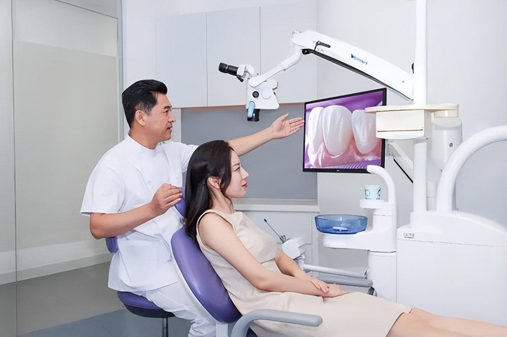 口腔显微镜的优点是什么？西默口腔显微镜治疗效果可视化，医患沟通无负担_凤凰网