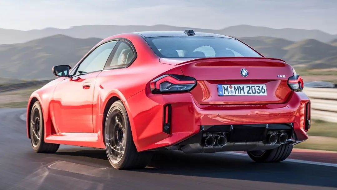 全新一代宝马M2发布！售价或超65万！_凤凰网汽车_凤凰网