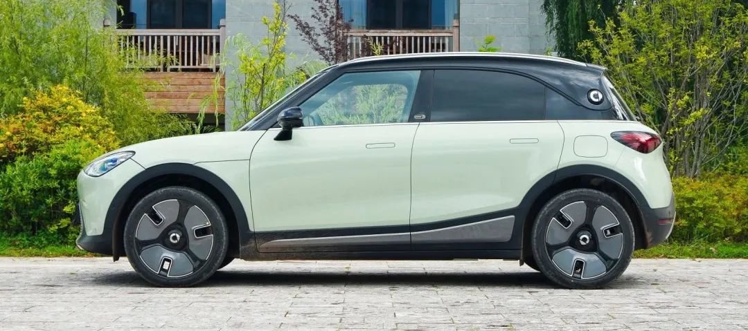 smart即将化身轿跑SUV，颜值炸了！这次尺寸又再加码？_凤凰网汽车_凤凰网