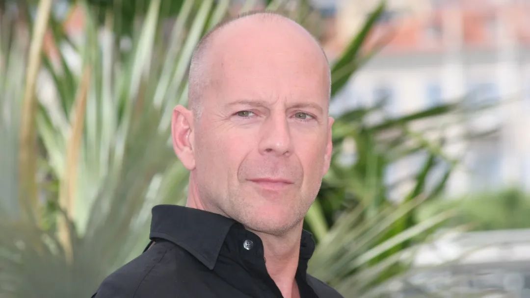 Bruce Willis 宣布退出影坛__凤凰网