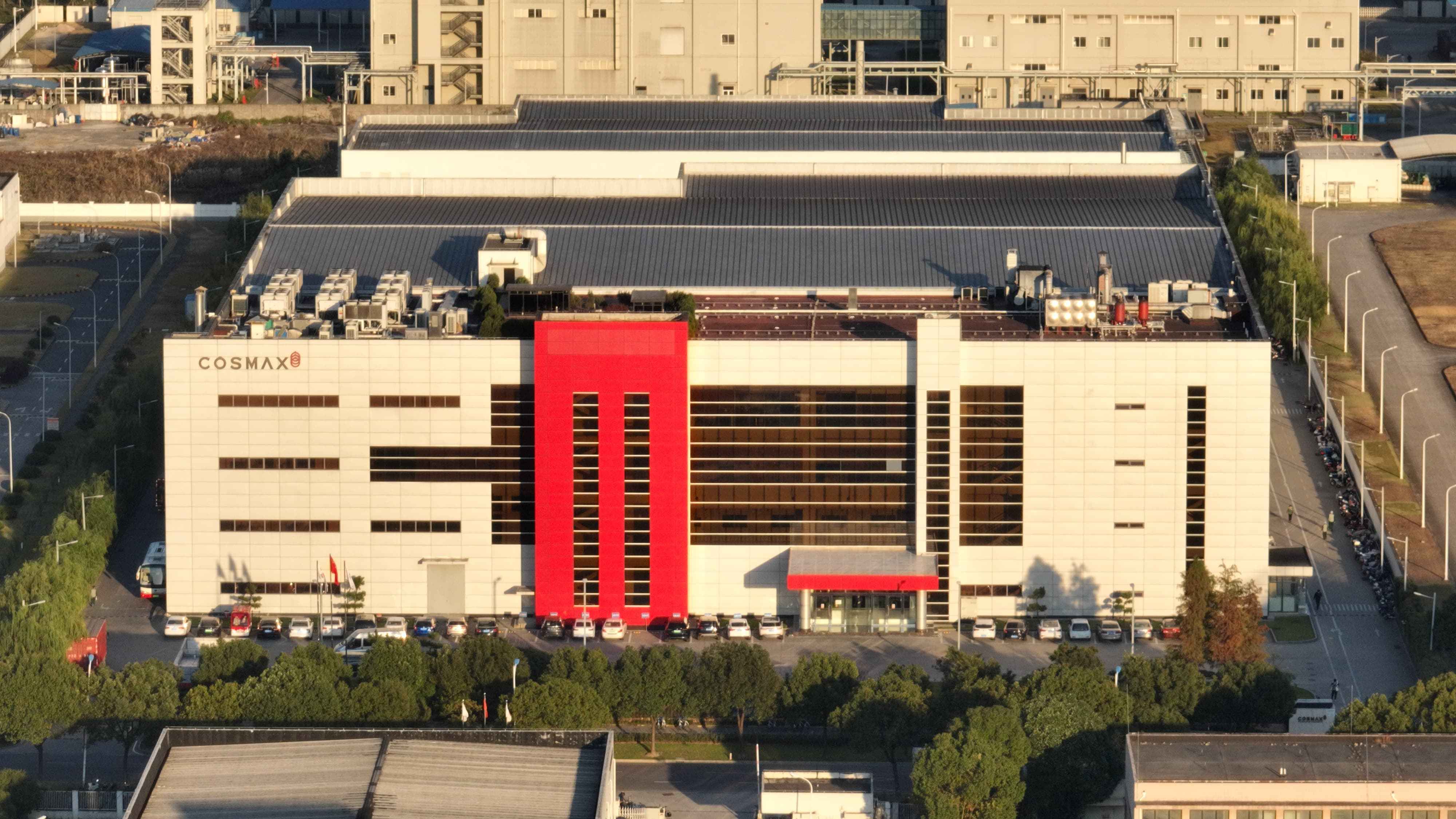 化妆品代工王者科丝美诗COSMAX的全球事业_凤凰网商业_凤凰网