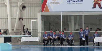 裁判给3分！世锦赛大马组合失误炸鱼，遭调侃：致敬菲律宾跳水队_凤凰网