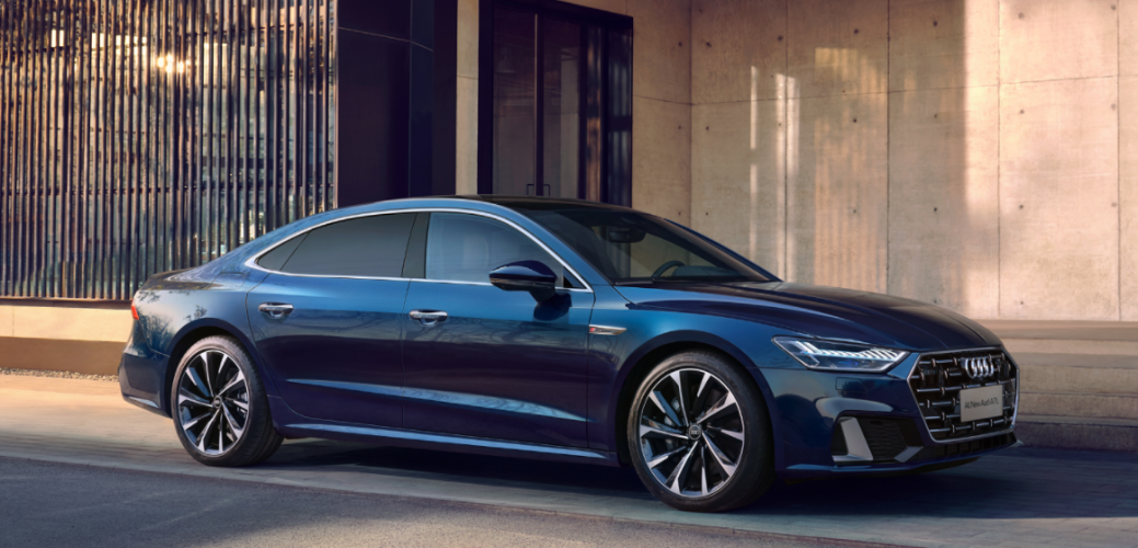 奔驰cls300和奥迪A7L哪个好？奥迪A7L更能满足消费者的需求_凤凰网区域_凤凰网