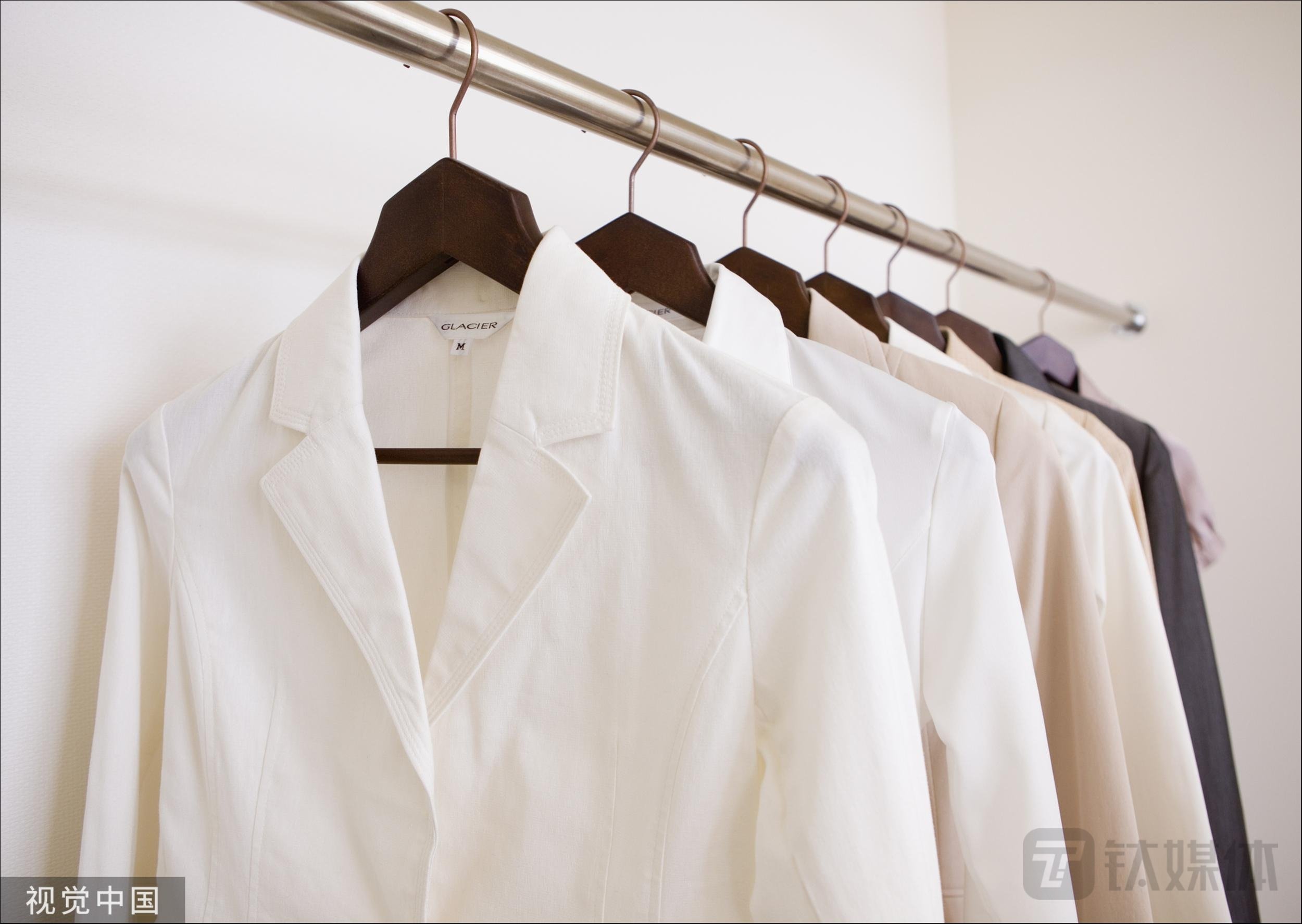 年度净利润1.5亿元，七匹狼业绩跌至15年新低 | 看财报_凤凰网