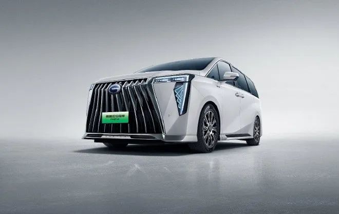 广汽传祺E9冠军版正式上市，售价34.98万元_凤凰网汽车_凤凰网