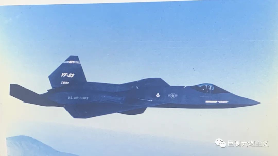 军迷眼中的完美战机是如何败给F-22的？_凤凰网