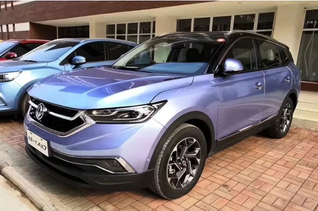 新款东风风神AX7实车到店，颜值比老款漂亮十倍，8万还买啥H6_凤凰网汽车_凤凰网