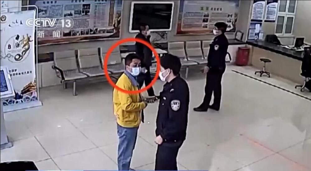 官方公布多起间谍案：涉密人员留学期间被 渗透”、女工程师被诱惑做间谍17年凤凰网