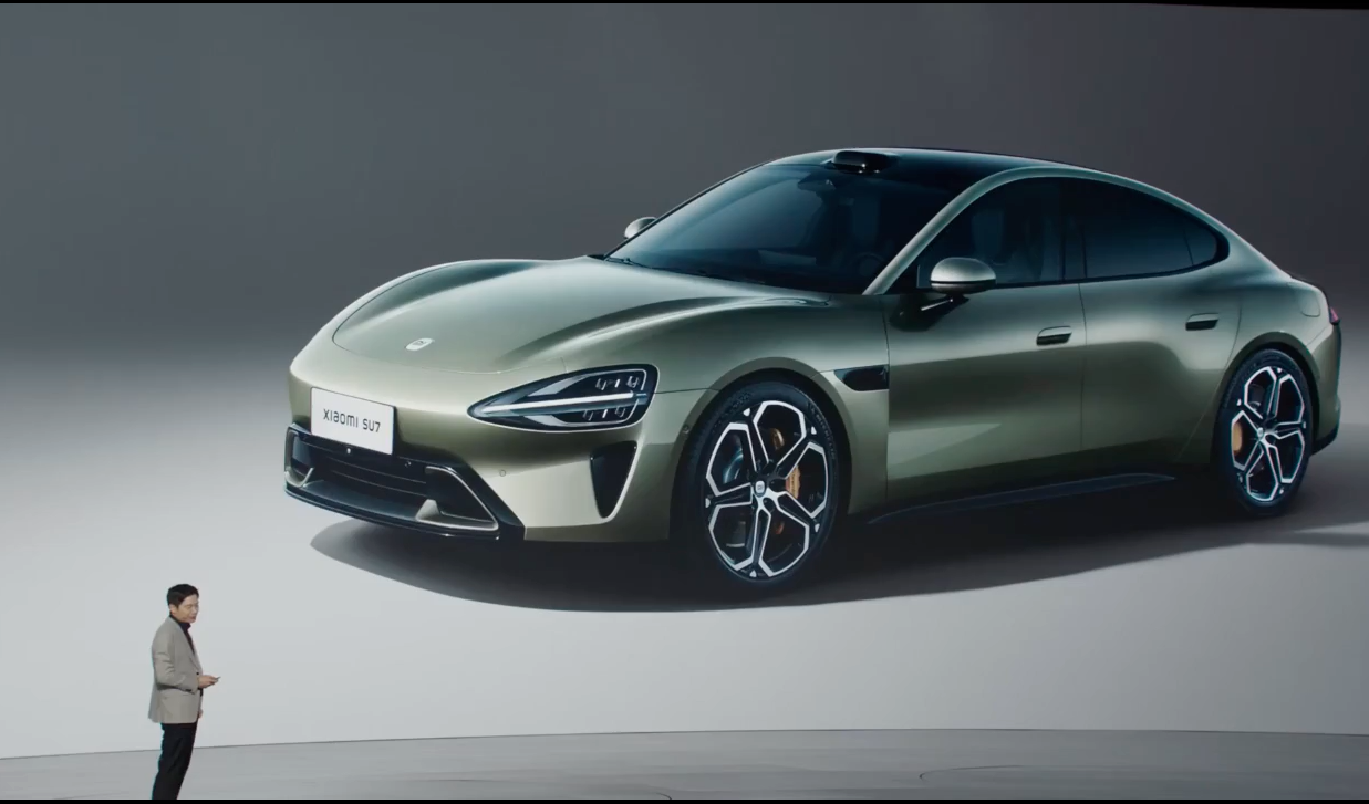 小米首款新车SU7发布，讲了整整3小时却没说具体价格_凤凰网