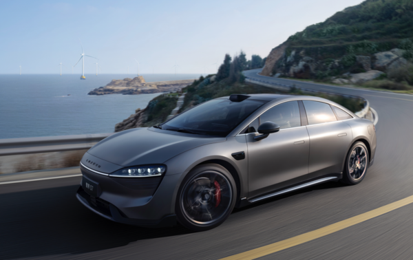 华为最新192线激光雷达打造智驾天花板，智界S7全国开启交付_凤凰网