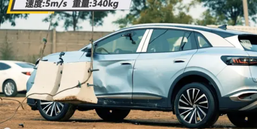 上汽大众ID4X怎么样？23款大众ID4配置升级，性价比进一步提升_凤凰网