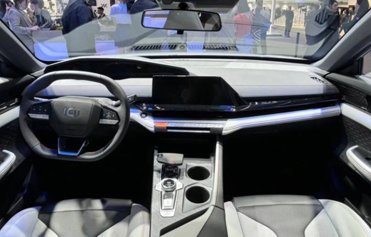 2023广州车展：长安启源A07/A06/Q05亮相_凤凰网汽车_凤凰网