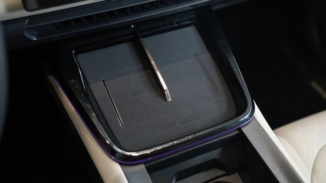 首次近距离体验领克08！续航超1400Km，还搭魅族车机……_凤凰网汽车_凤凰网