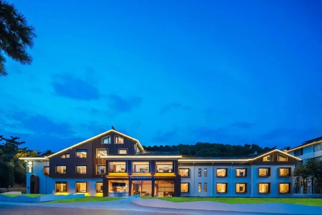 龙雀惠客厅-旅悦集团丨后疫情时代高端民宿品牌的变局与破局__凤凰网
