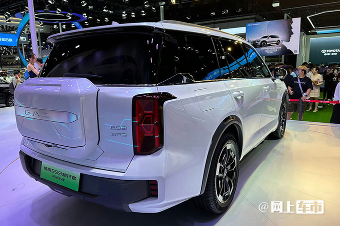 传祺ES9首发亮相！搭2.0T+电机 动力超比亚迪唐DM_凤凰网汽车_凤凰网