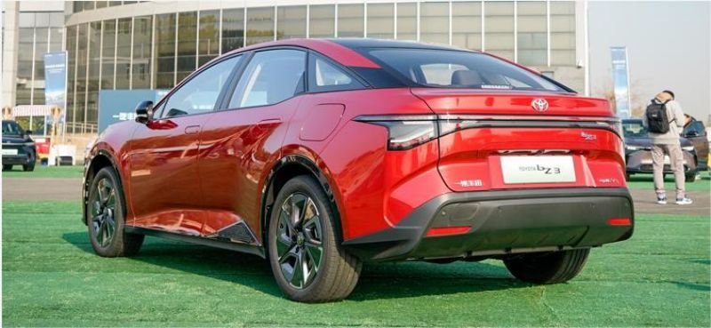 预售18.98万起 丰田纯电轿车bZ3将于3月6日上市_凤凰网汽车_凤凰网