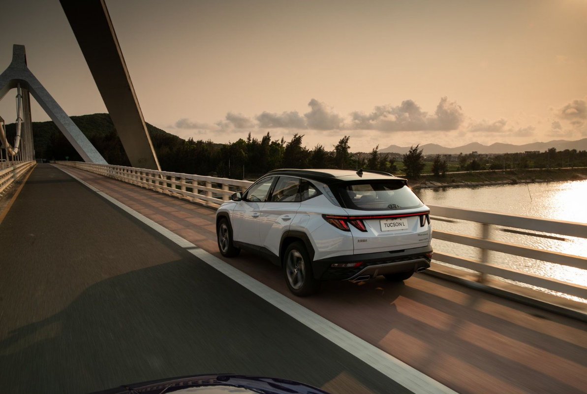 走过17年 第五代 途胜L 8AT依然是家用SUV的必选项 -6parkbbs.com