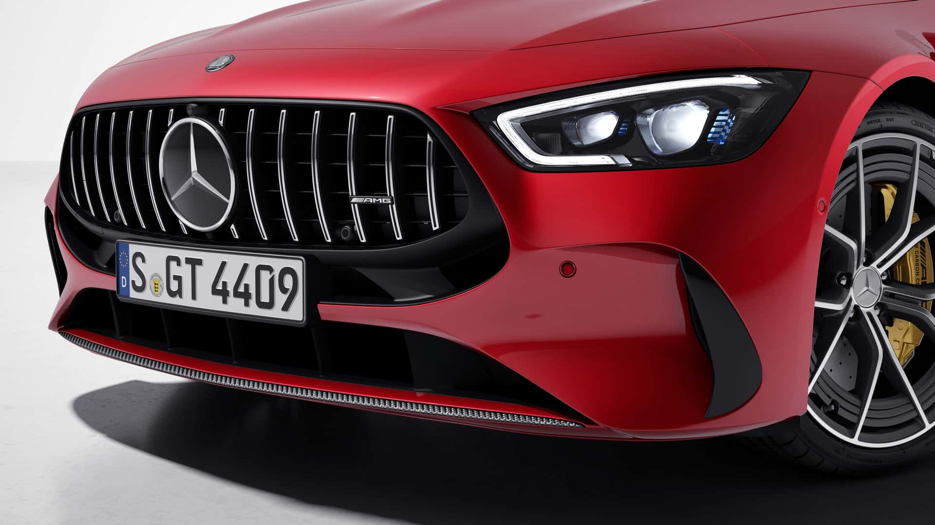 性能猛兽 AMG GT63 S E Performance官图发布_凤凰网